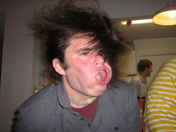 Les grimaces les plus drôles et flippantes du web