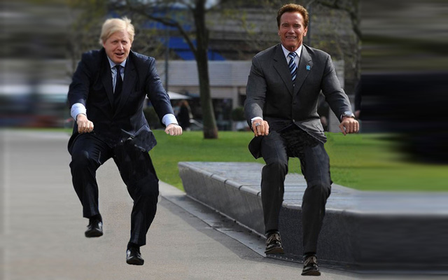 Invisible Bicycles : les stars sur leur vélo invisible