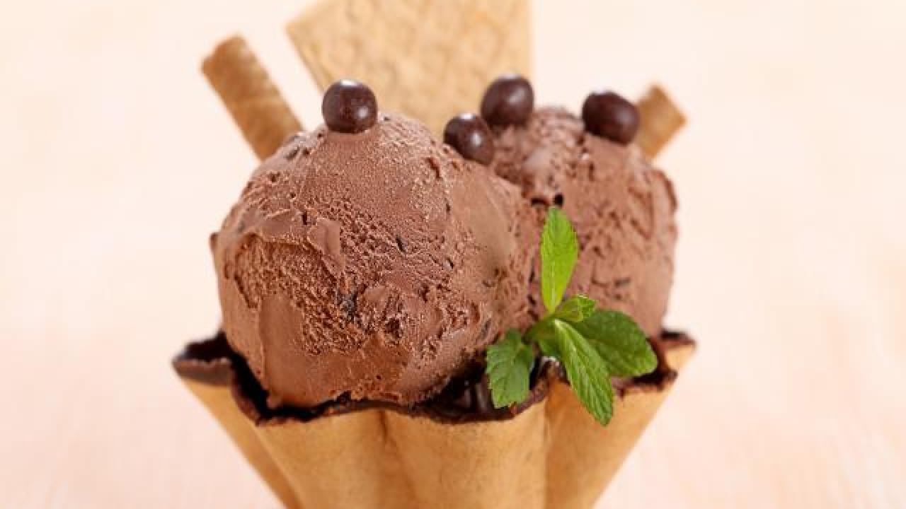 C'est l'été : 12 desserts glacés qui vont vous faire saliver