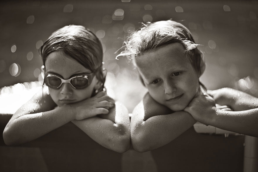 Une photographe immortalise les souvenirs de vacances de ses enfants ...