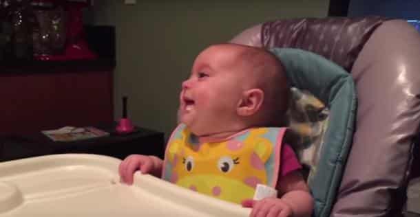 VIDÉO : ce bébé a le rire le plus communicatif du monde... Vous allez ...