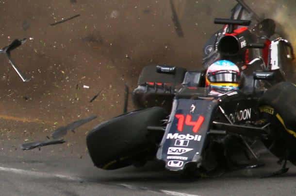 VIDÉO : Fernando Alonso victime d'un spectaculaire accident lors du Grand Prix de Melbourne