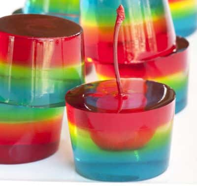 Nouvelle tendance de l'été 2016 : les jello shots, des mini-cocktails ...