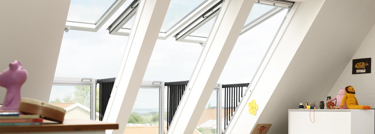 Découvrez le Velux balcon, pour profiter d’une vue à 180° sur l ...