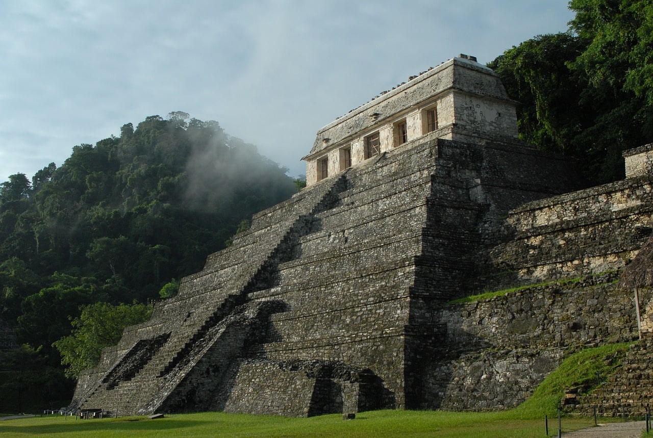 Guatemala : une cité Maya de 2000km2 découverte en plein cœur de la ...