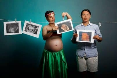 Deux transgenres donnent naissance à leur premier enfant
