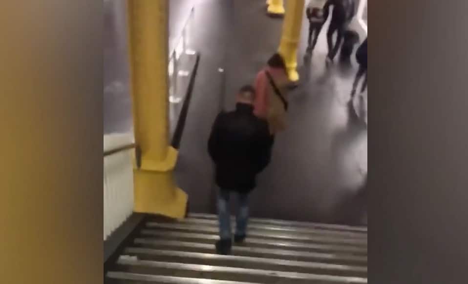 Une Victime Dagression Sexuelle Réussit à Filmer Le Visage De Son