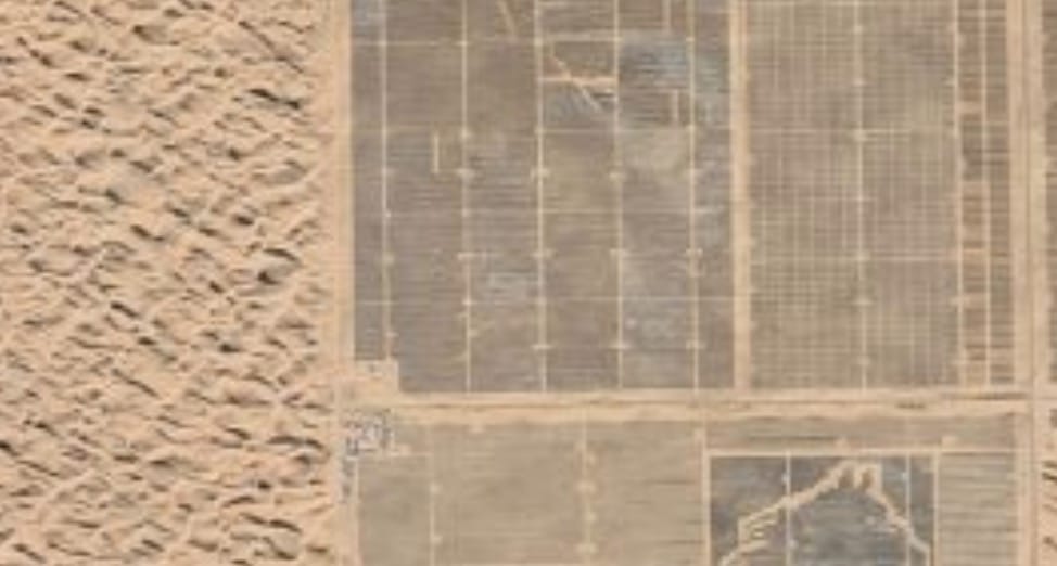 Google Maps : une incroyable découverte en plein milieu du désert (vidéo)