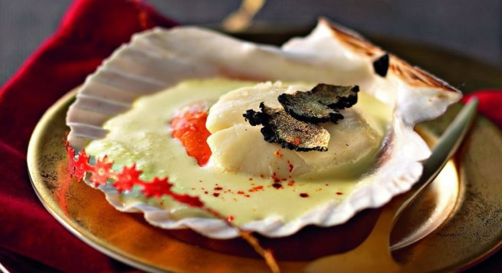 Saint-jacques à l’émulsion de parmesan : une petite douceur pour le ...