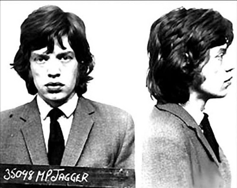 Ces photos d'identités judiciaires de personnes célèbres font froid ...