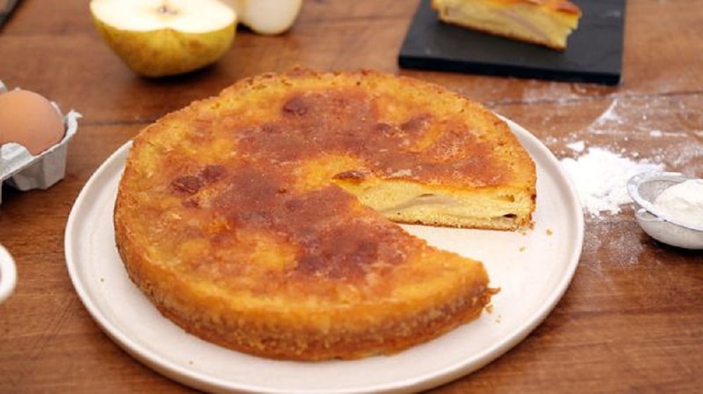 Gâteau fondant aux poires : une douceur sucrée à déguster toute la ...