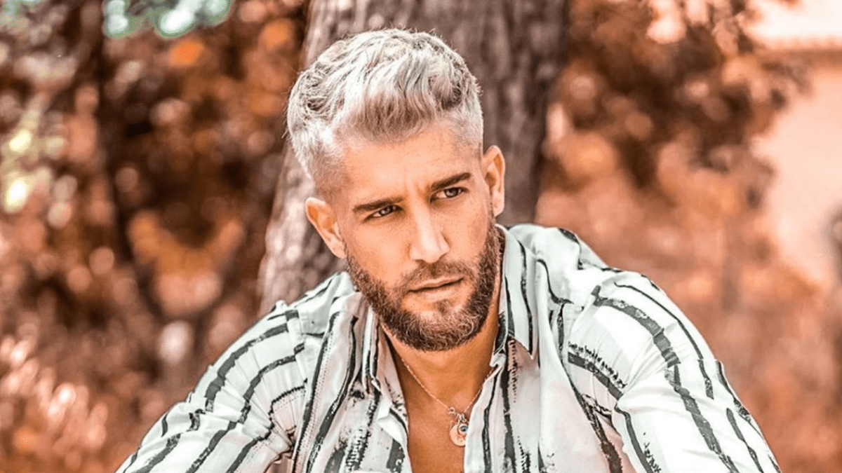 "J'ai pas marché pendant..." : Carla Vyx raconte son "analversaire ...