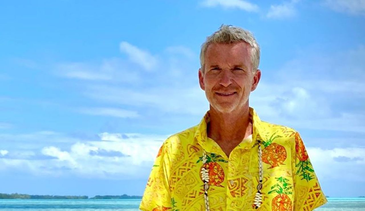 Denis Brogniart se moque avec beaucoup d'humour de la défaite de Donald ...