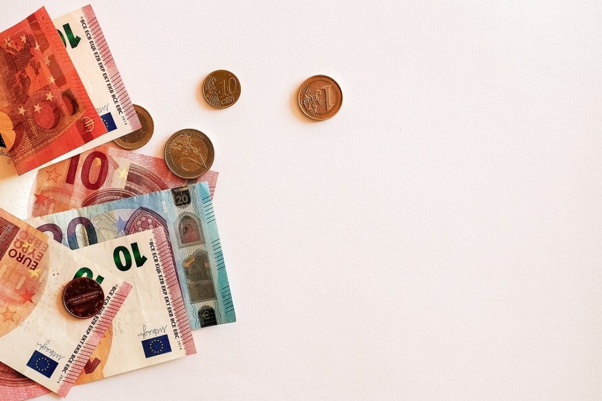 Banque : l'argent que vous avez sur votre compte bientôt taxé