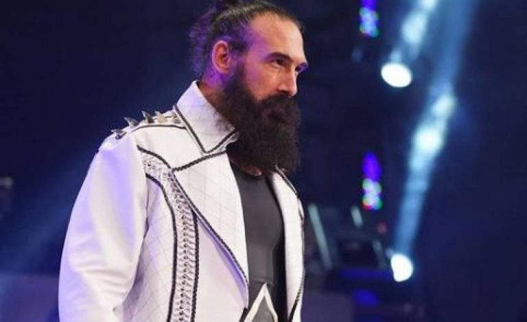 Catch : Brodie Lee, célèbre catcheur, est mort à l'âge de 41 ans