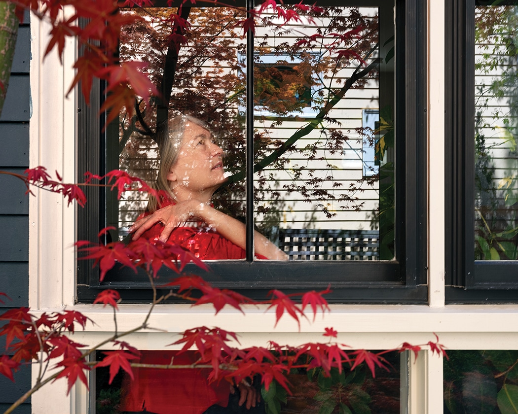 Cette photographe s'est inspirée du confinement pour une série de ...