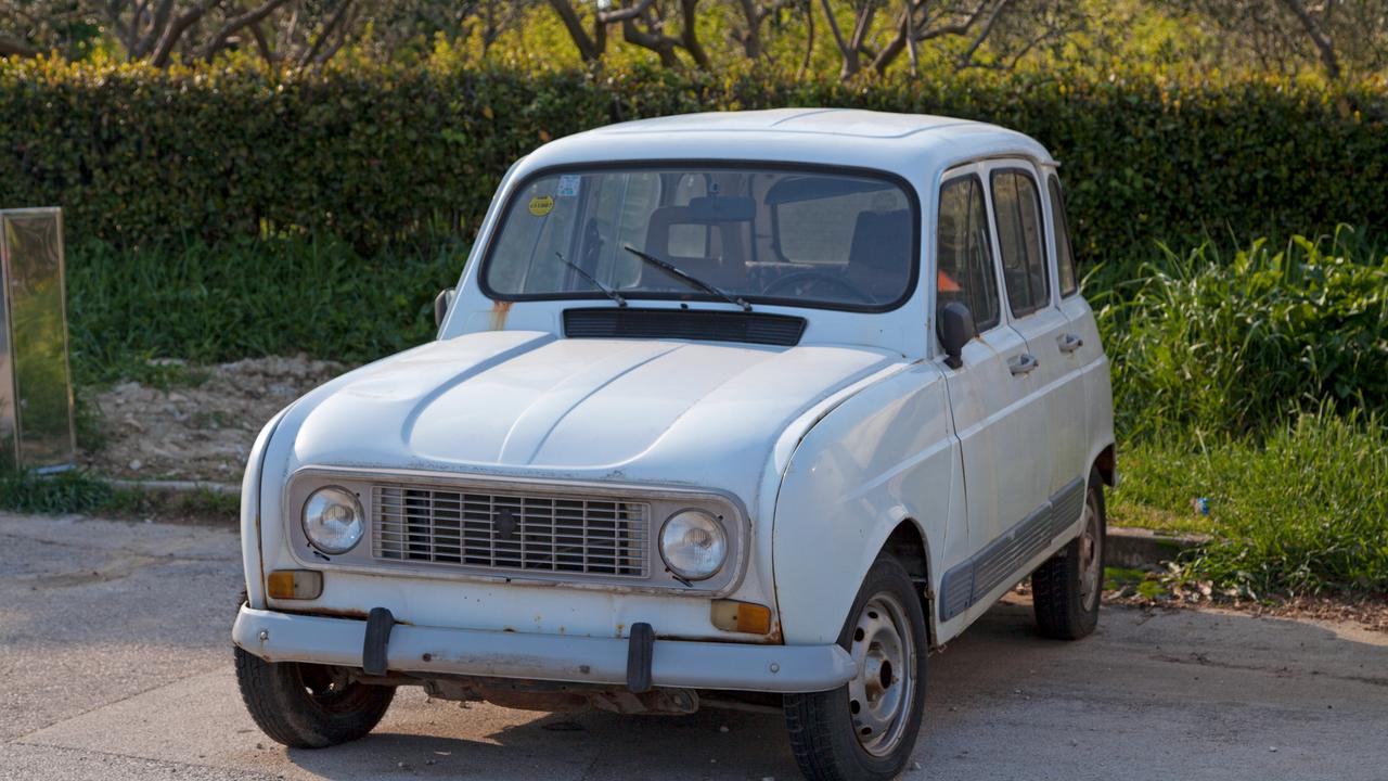 Incroyable : Renault va moderniser ses mythiques 4L et R5