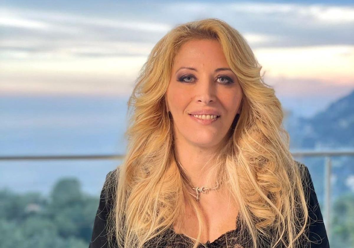 Loana : elle balance CASH sur sa relation avec Jean-Édouard ! (VIDEO)