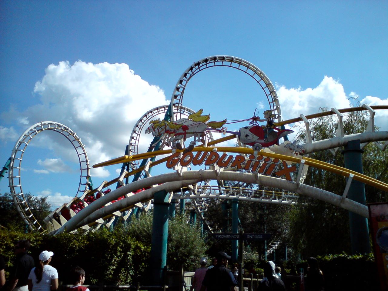 Parc Astérix : Deux nouvelles attractions à venir qui vous garantissent ...