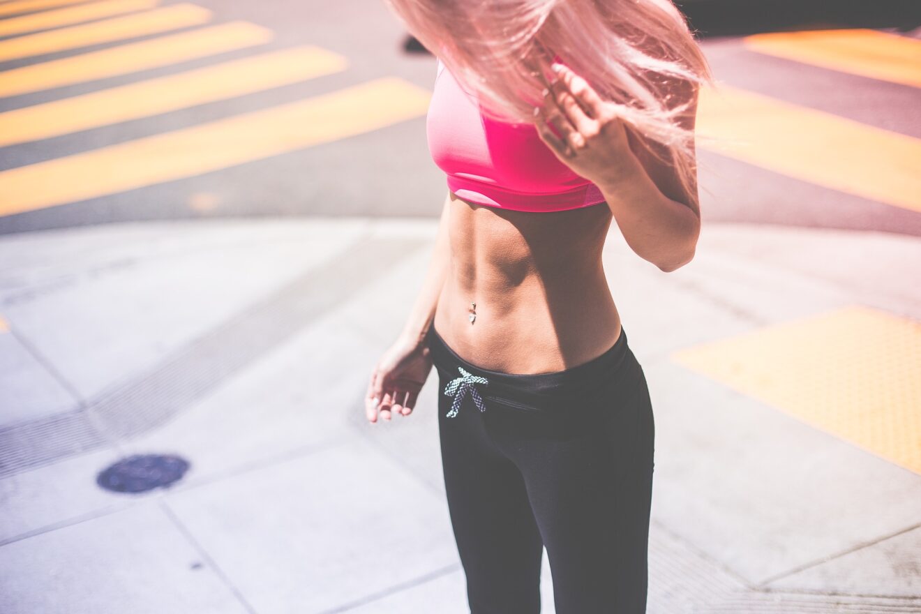 Envie d'avoir un ventre plat ? La science a trouvé l'exercice parfait ...