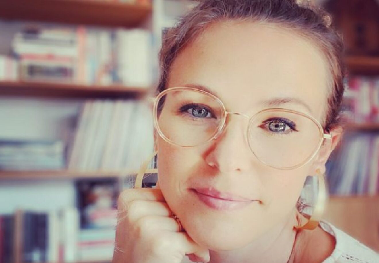 Lorie : une autre chanteuse dévoile son histoire d'amour totalement ...