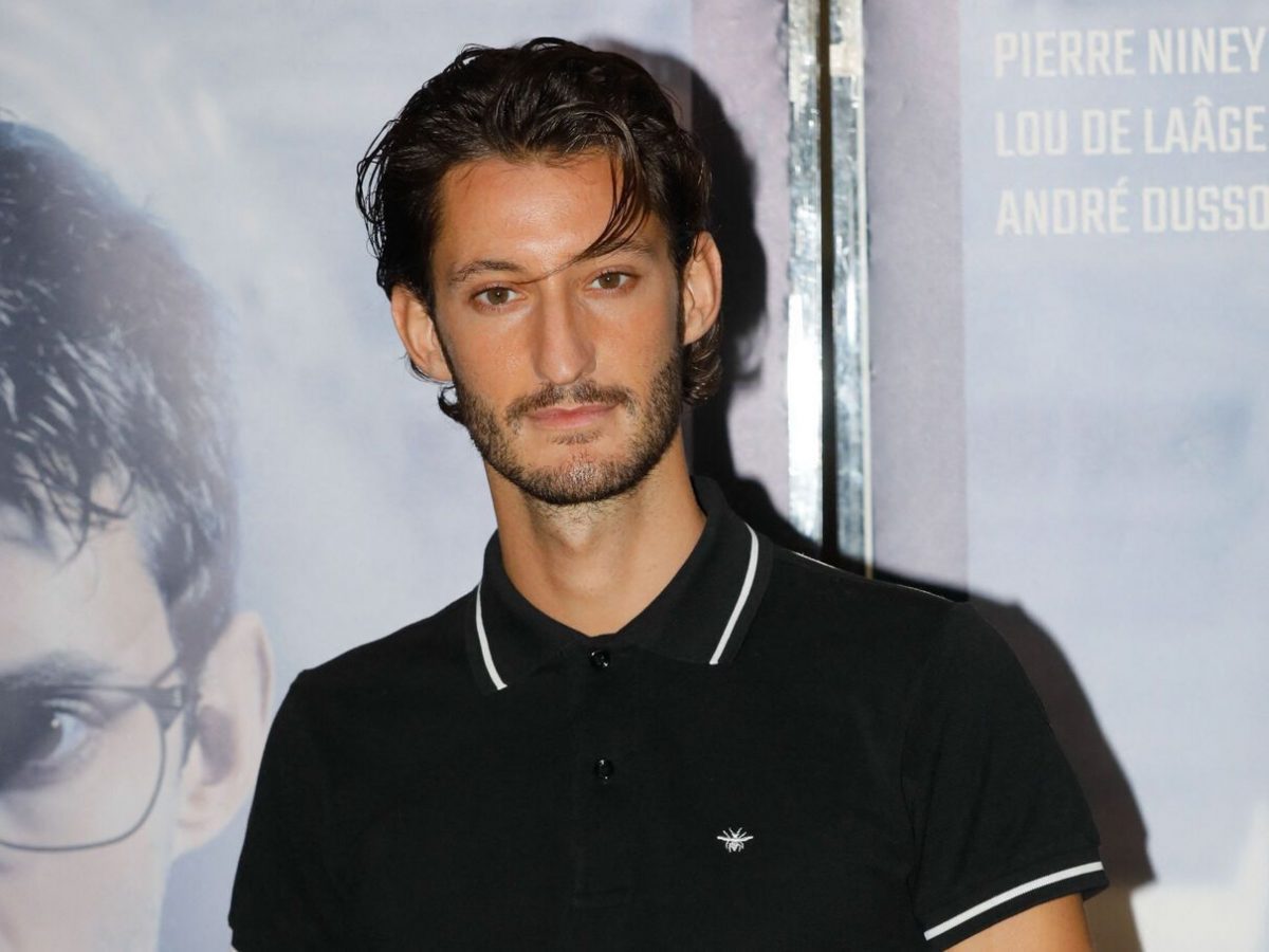 Pierre Niney pousse un énorme coup de gueule et adresse un message aux ...