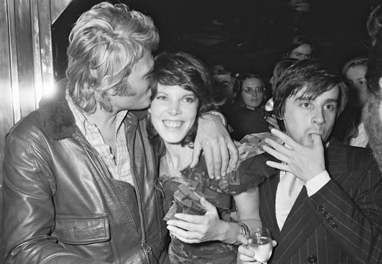 Une star de la chanson française est décédée à l'âge de 77 ans