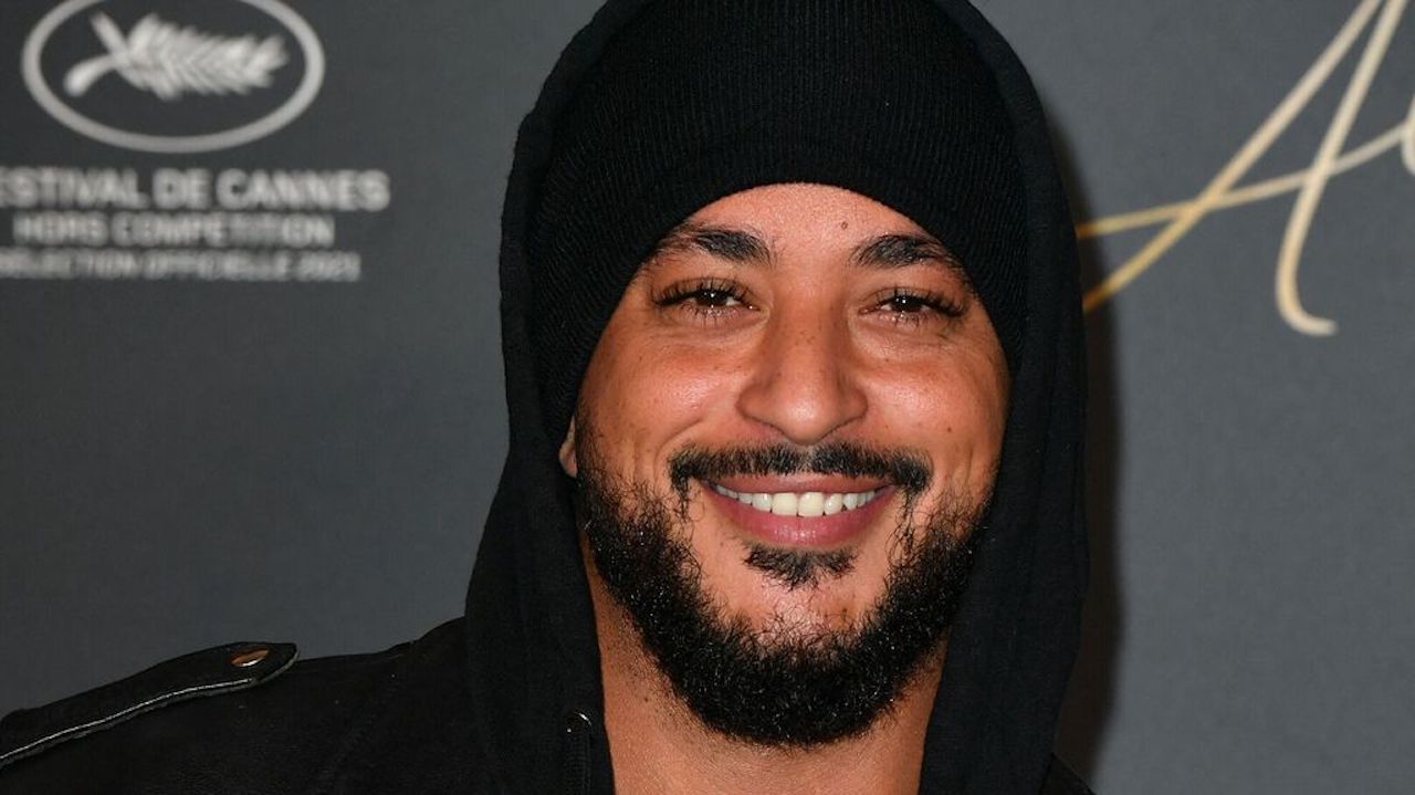 Slimane dévoile une photo avec sa petite fille, il fait fondre les ...