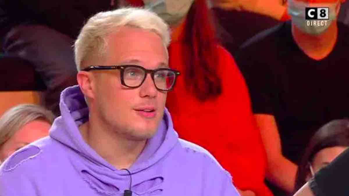 Tu Es En Train De Craquer Alors Quil Est En Couple Guillaume