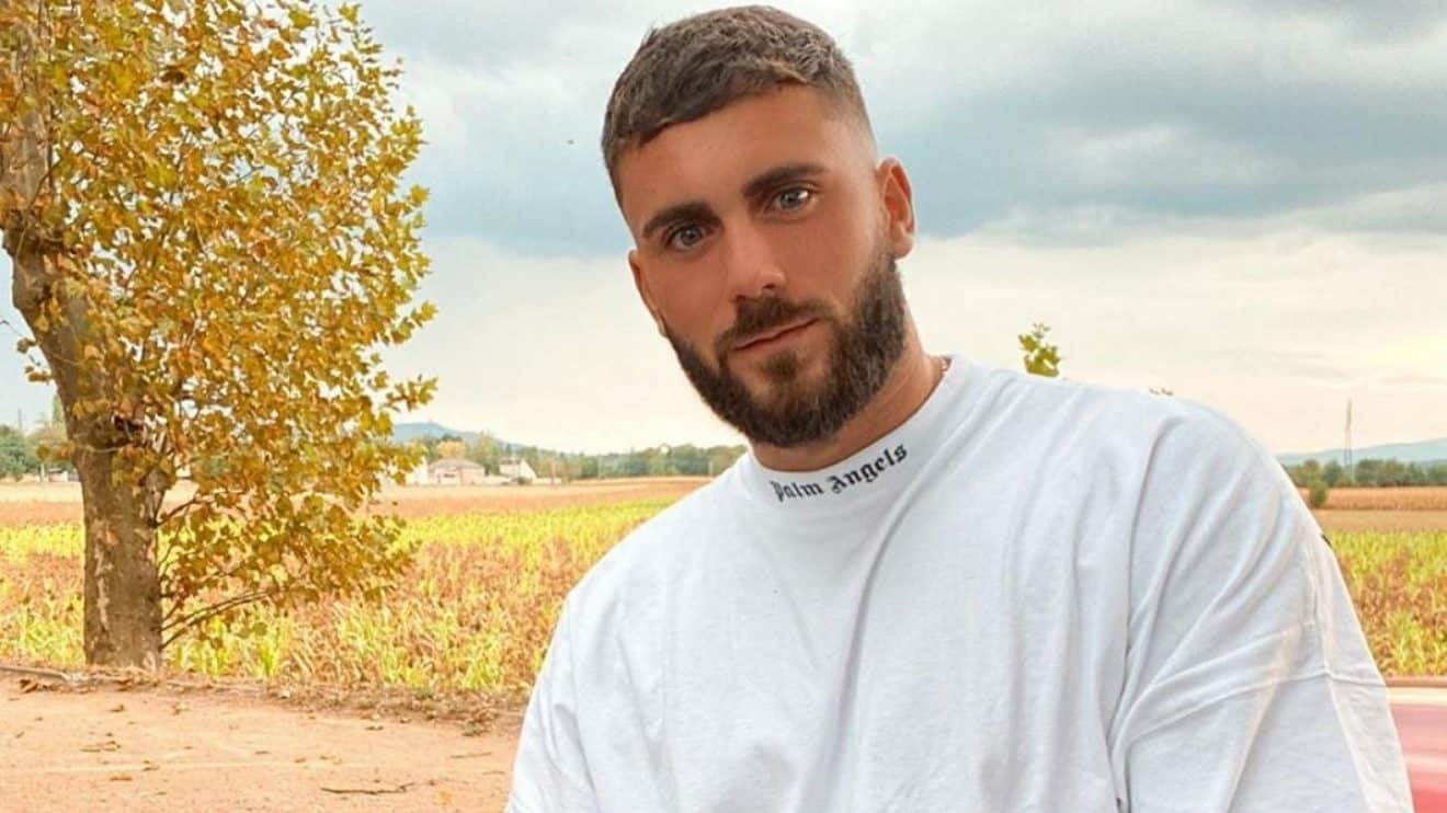 "C'est un beau gosse, il a pas besoin de ça" : Maeva Ghennam prend la ...