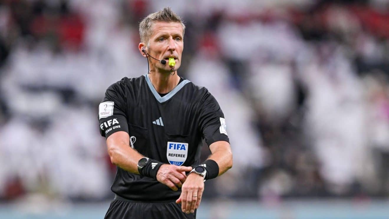 Le saviez-vous : Combien gagnent les arbitres de la Coupe du monde