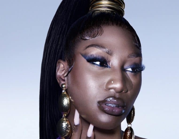 Aya Nakamura : après Booba, une autre star du rap français lui apporte ...