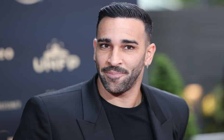 « Une trahison » : Pamela Anderson revient sur la fin de sa relation ...