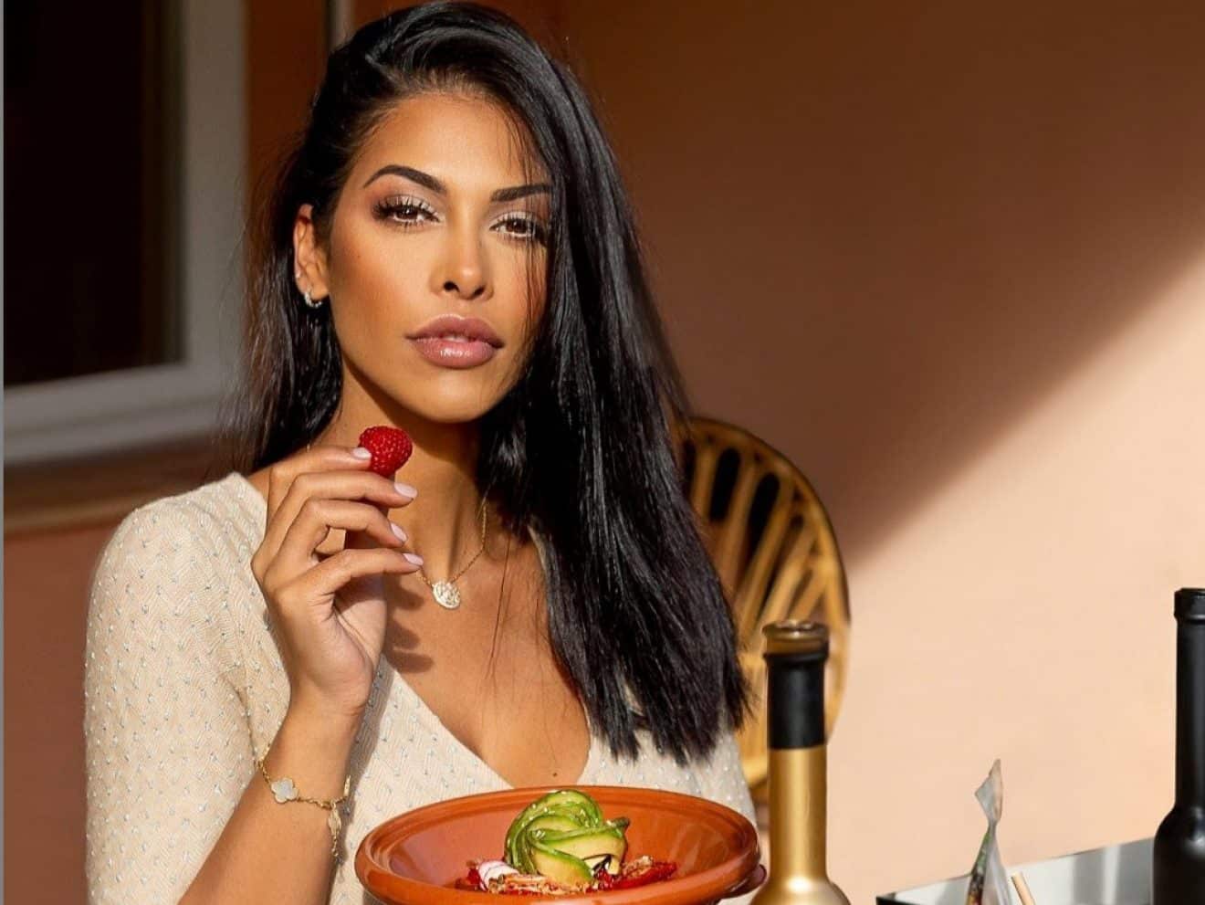 Ayem Nour de retour en France : elle fait une apparition surprise