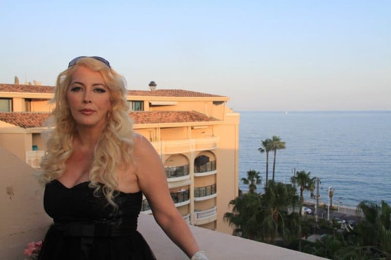 Loana de retour à la télévision : Ce beau pactole qu'elle va toucher Loana de retour à la télévision : Ce beau pactole qu'elle va toucher