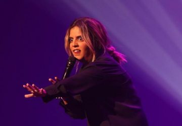 Inès Reg nous fait une excellente blague sur la solidarité féminine