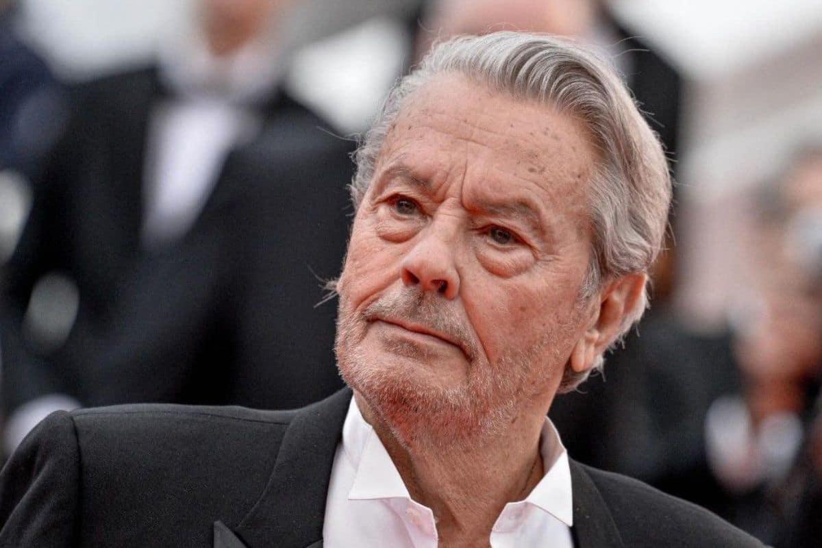 Alain Delon malade : Grosses révélations dans TPMP
