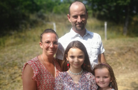 Agricultrice morte sur un barrage : Qui était Alexandra, mère de ...