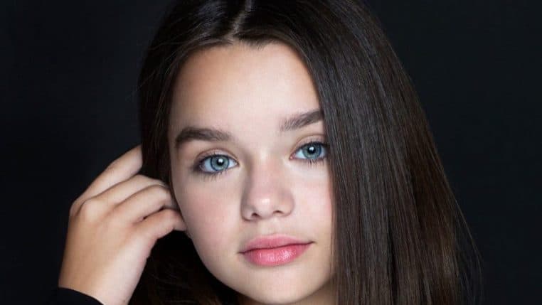 Élue « plus belle petite fille du monde » en 2017 : Voici à quoi elle ressemble aujourd’hui