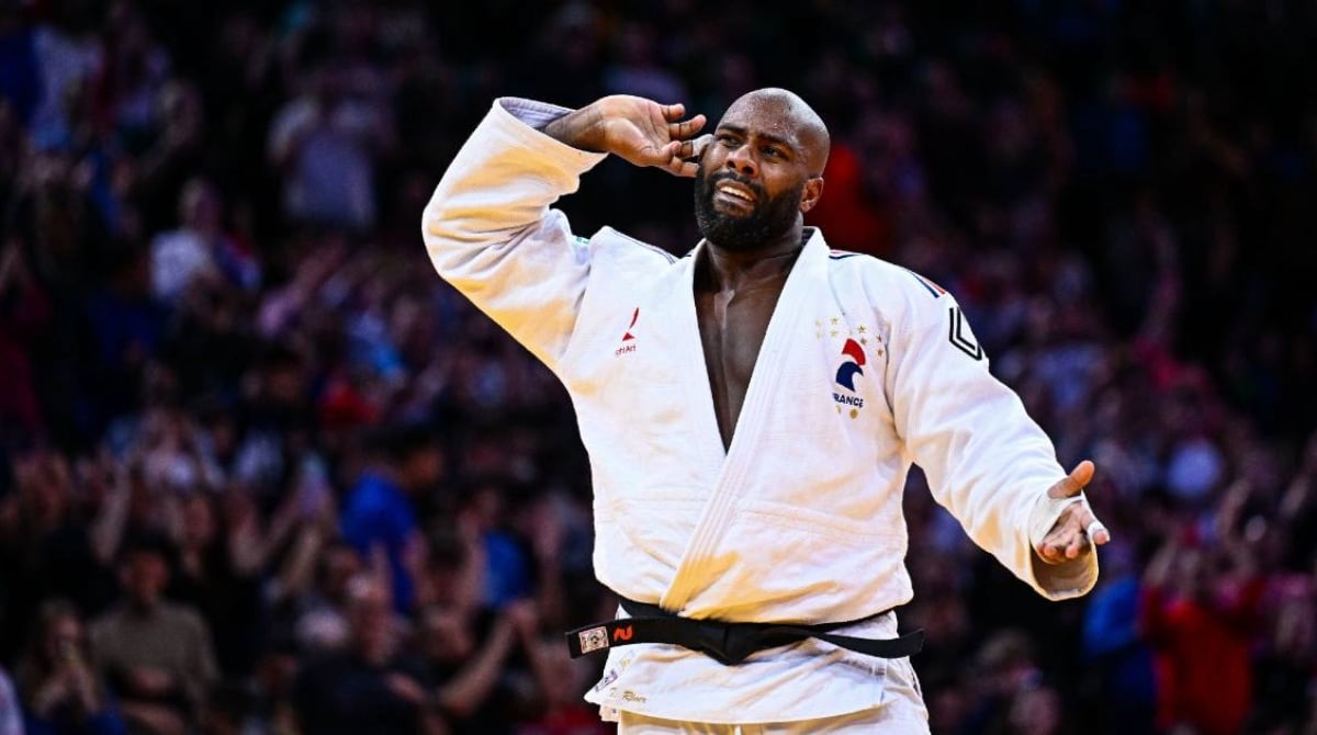 Teddy Riner futur membre du gouvernement ? Il répond