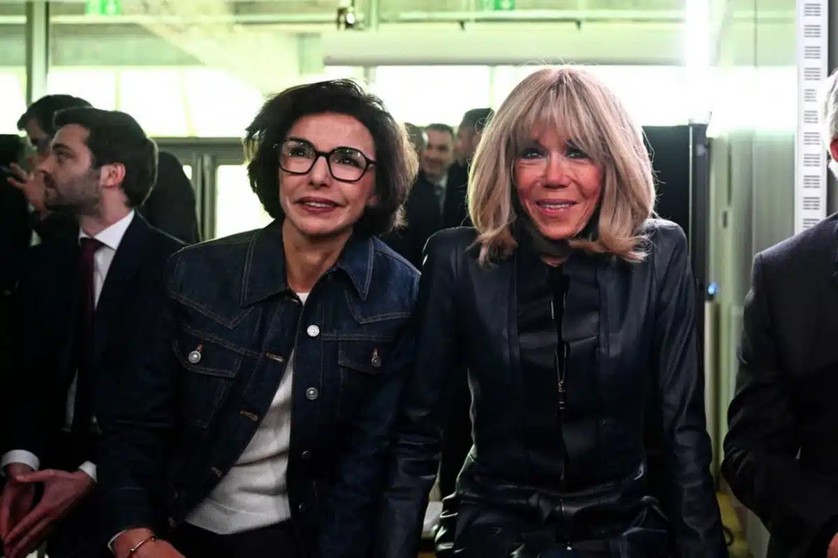 Brigitte Macron tout de cuir vêtue : la première dame fait sensation à ...