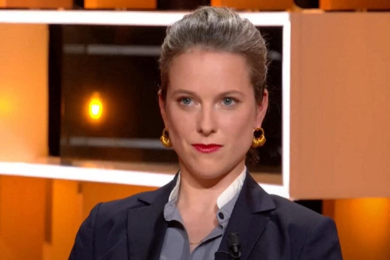 Lucie Castets veut régulariser tous les sans-papiers "même ceux qui ne ...