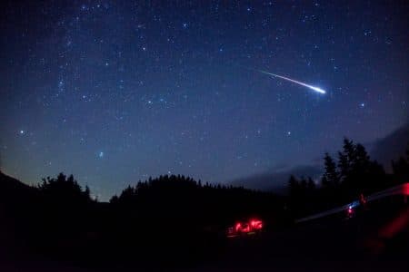 Quadrantides : Une pluie d’étoiles filantes spectaculaire pour bien ...