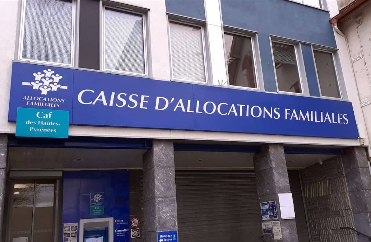 CAF : les règles changent, si vous gagnez plus que ce montant vous n ...