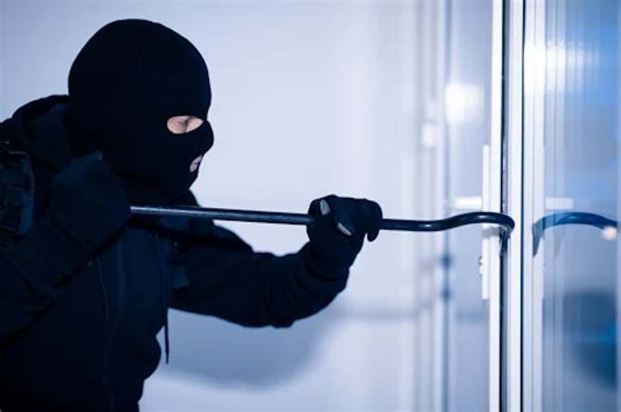 Les cambrioleurs ont une nouvelle méthode pour surveiller votre maison ...