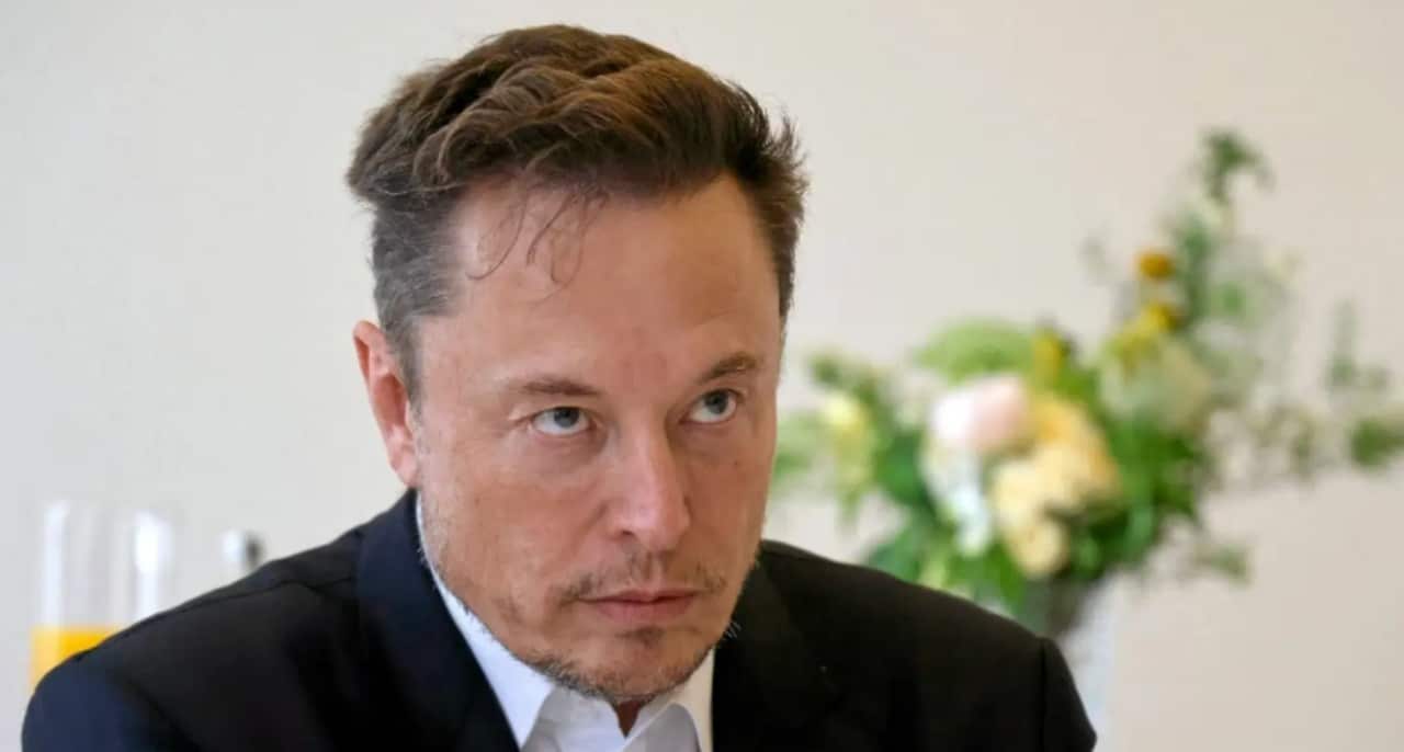 "Elon Musk deviendra..." : Pour sa première interview, le pape Léon ...
