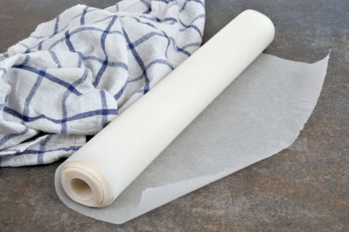 Les chefs professionnels mettent toujours du papier cuisson au fond du ...