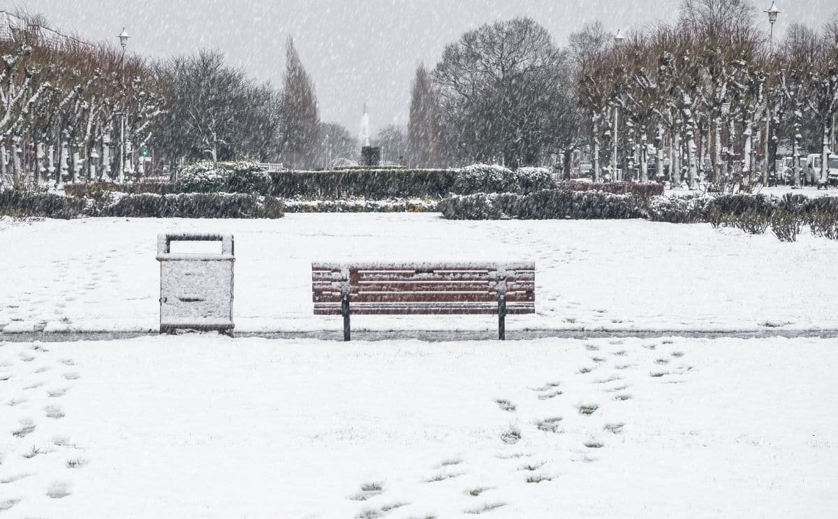 Neige record : 40 cm en Picardie, Paris paralysée… un mois de décembre ...